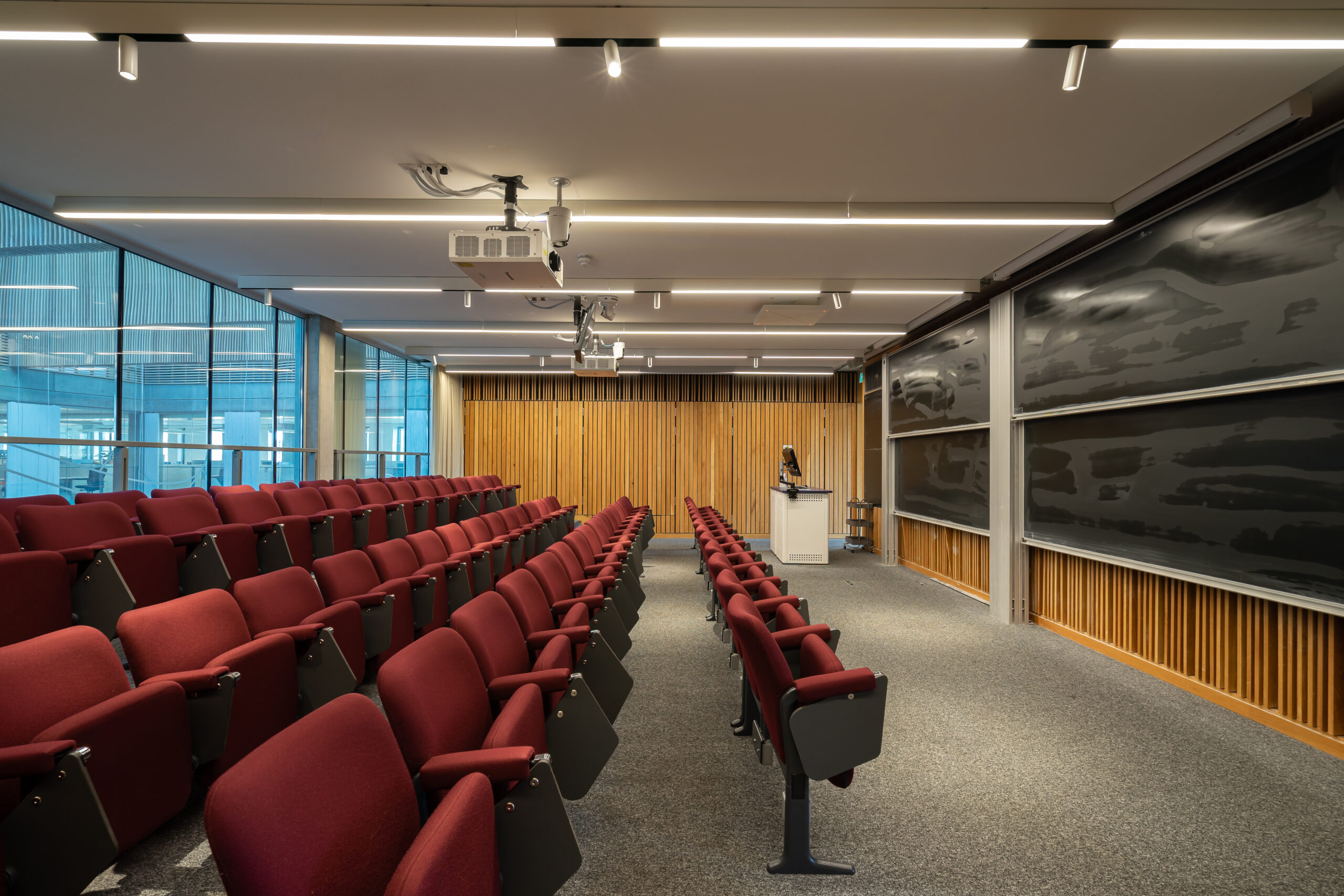 New perspectives in quantum representation theory - ICMS : ICMS