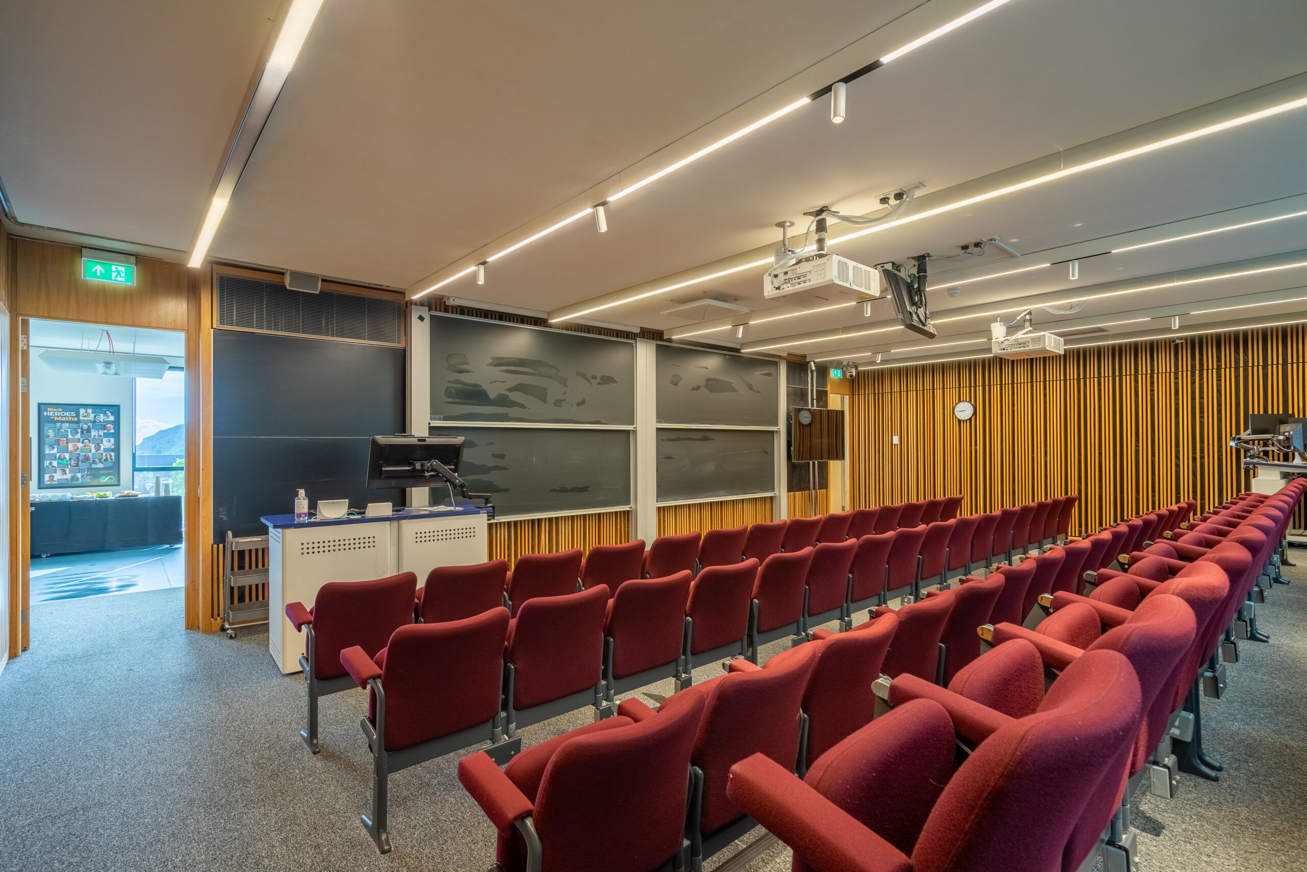 Rigid structures in algebraic combinatorics and algebraic statistics ...